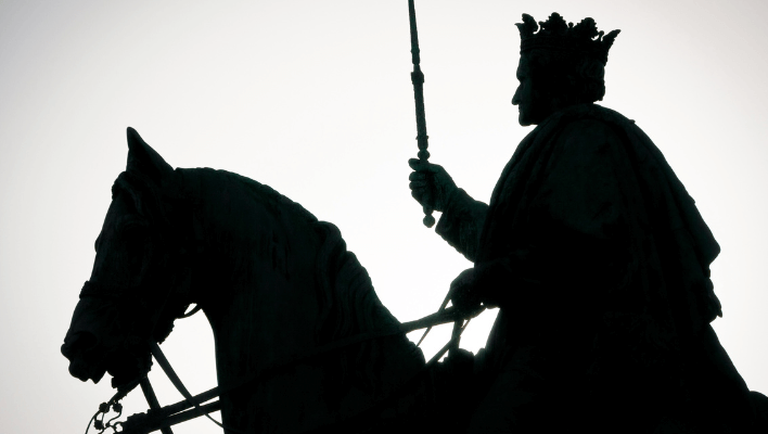 Who is Nuada: God-King of the Tuatha Dé Danann