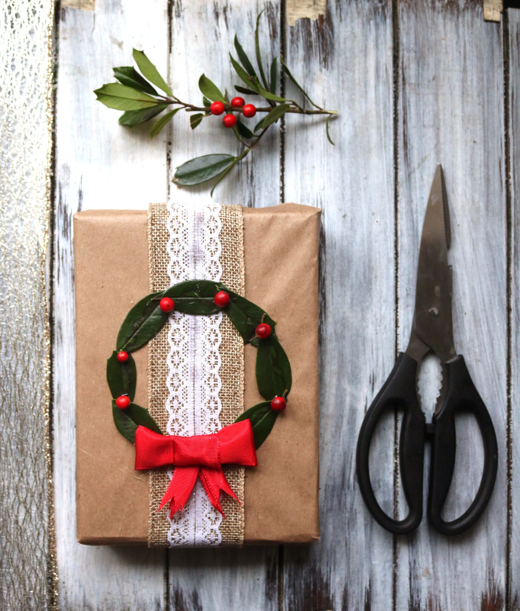 Yule Natural & Upcycled DIY Gift Wrap Ideas