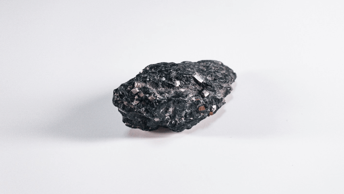 Obsidian: Varieties, Healing and Magickal Uses & More
