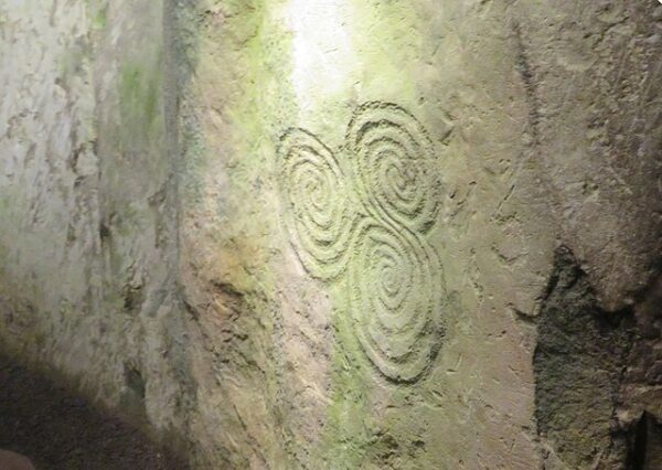5 Powerful Symbols for Litha (Tips Included)