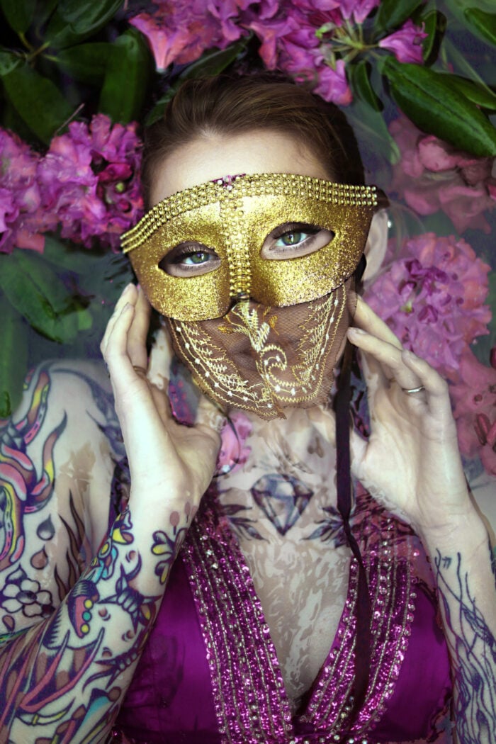 5 New Moon Rituals That Take Less Than 5 Minutes