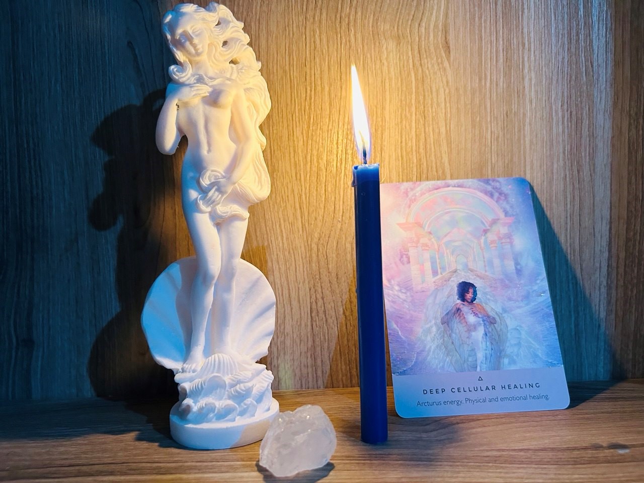 10 Ways to Use Blue Candles in Witchcraft (DIY With Pictures)